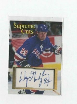 WAYNE GRETZKY SUPREME CUTS FACSIMILE Autograph Card SERIAL 47/50 ...